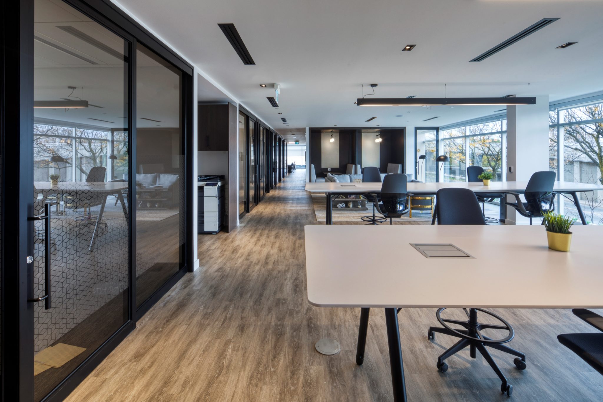 DYMON Work Refined - Case Studies in Canada | Glass Wall Installations